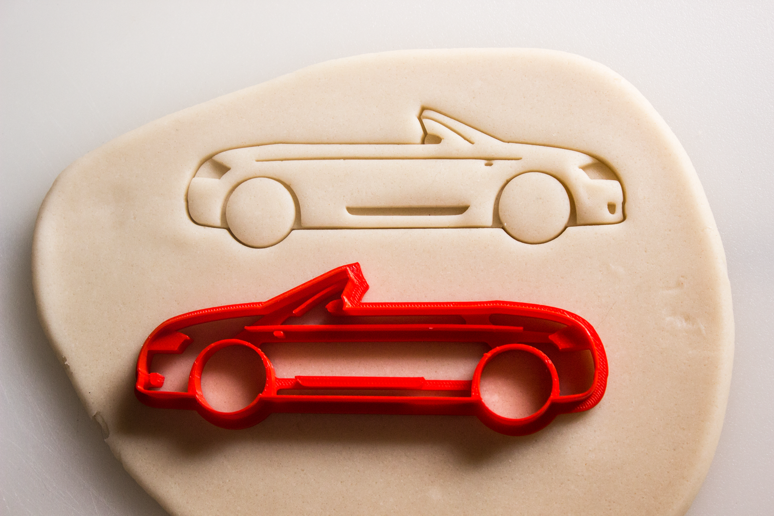 CarCookieCutters.com - 100's of Car Shaped Cookie Cutter