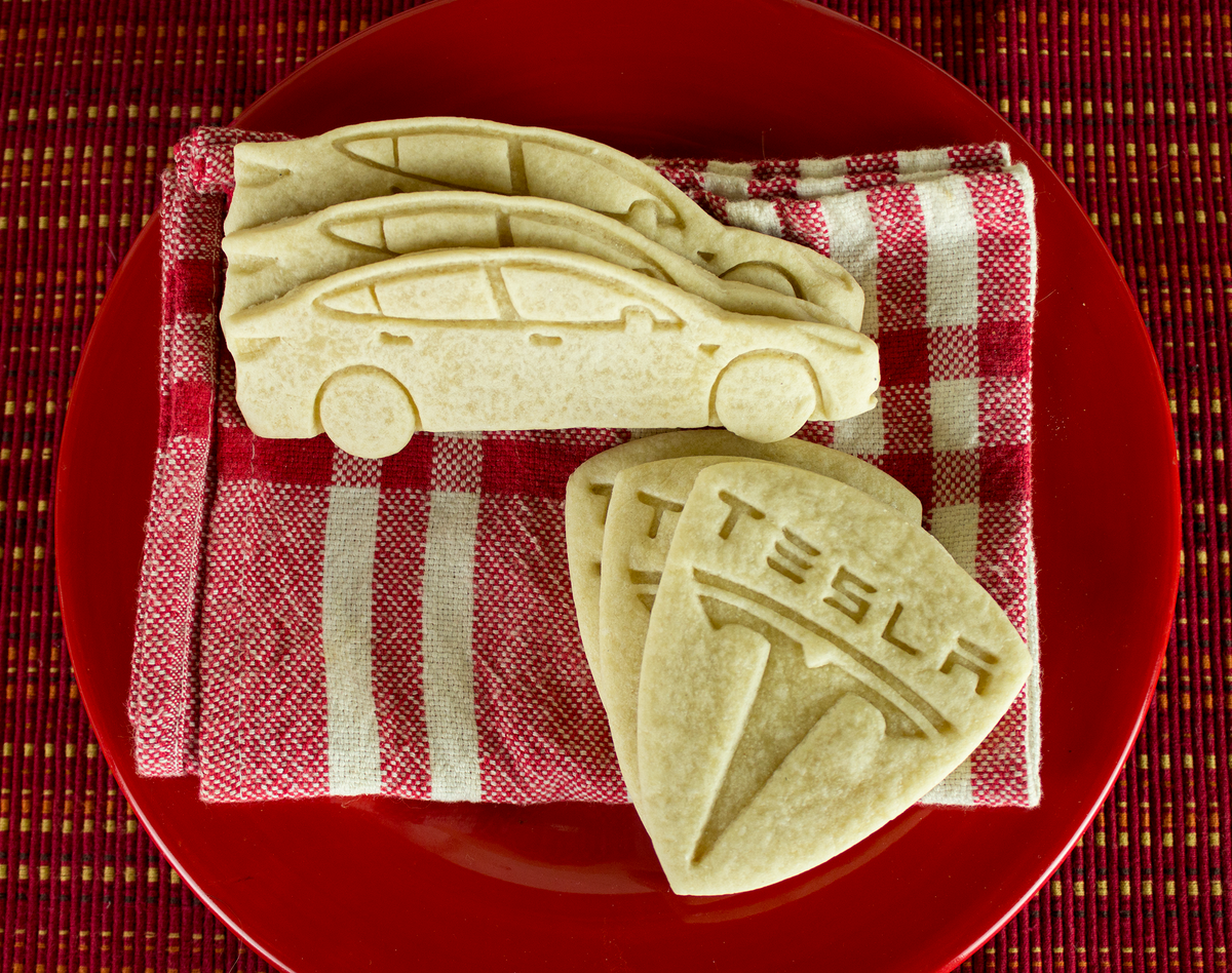 Tesla Model 3 Cookie Cutter Set – CarCookieCutters.com